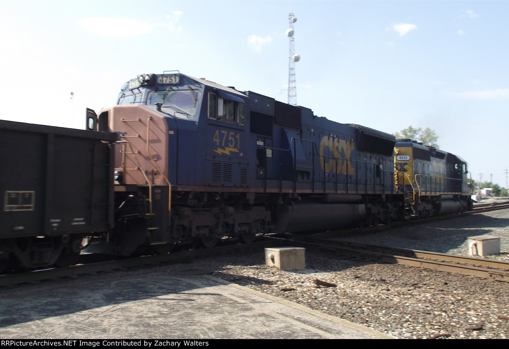 CSX 4751